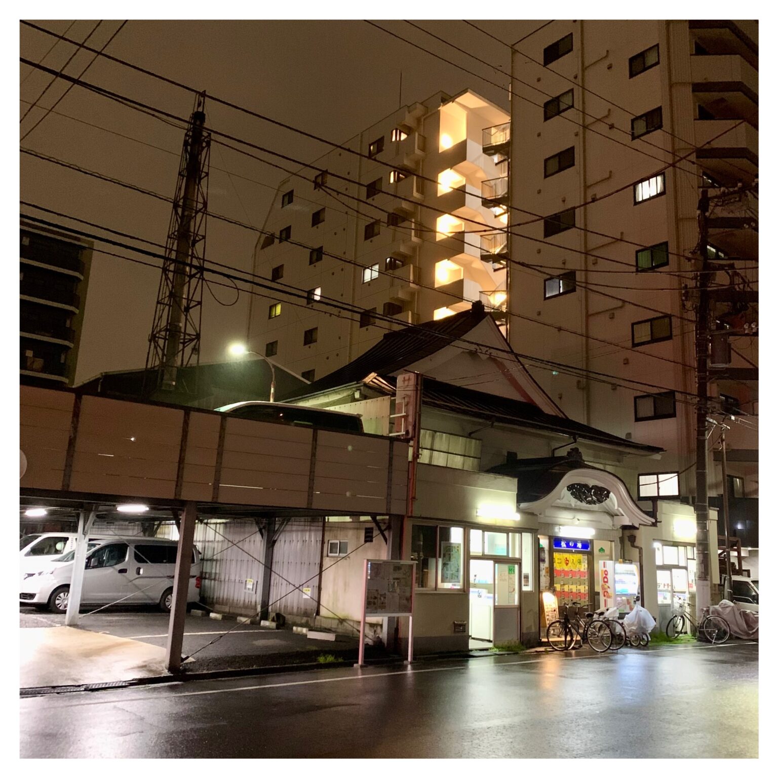 【松の湯】店員さんにも癒される 昔ながらの宮造り銭湯[墨田区・菊川/両国/森下/錦糸町] - ばすたぶの銭湯探訪